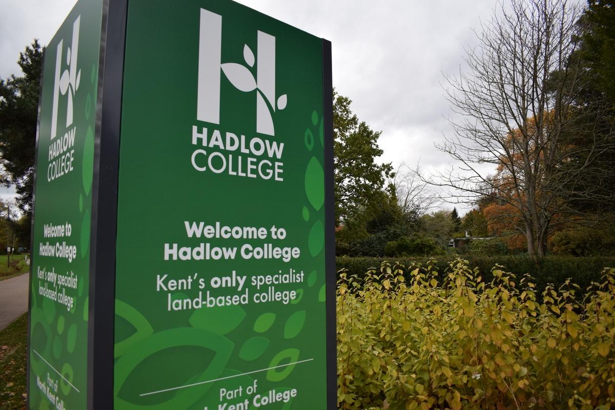 Home [www.hadlow.ac.uk]